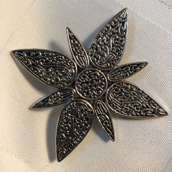 John Hardy | Jewelry | John Hardy Celtic Flower Clip Vintage | Poshmark